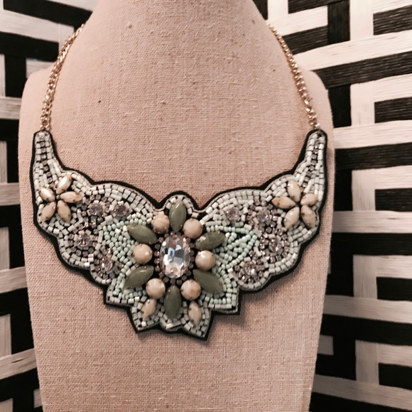 Jewelry | Sugar Crystal Necklace Nwt | Poshmark